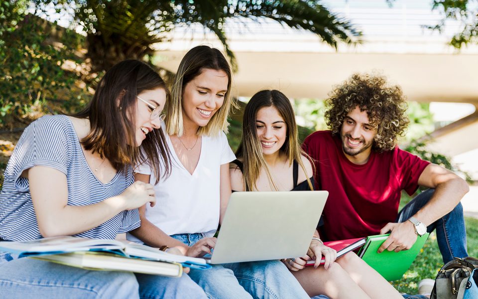 Exploring English Project - CEINFES